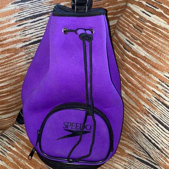 Speedo | Bags | Speedo Swim Hiking Outdoors Round Backpack | Poshmark